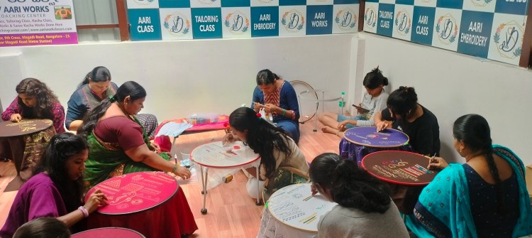 Maggam work classes – Dev Aari works and Coaching Center